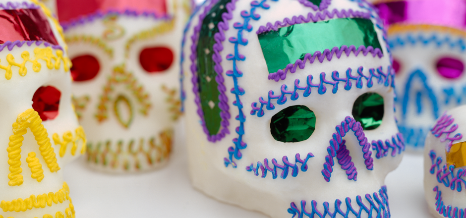 Día de los Muertos: Calavera/Sugar Skull Craft | Los Angeles Public Library